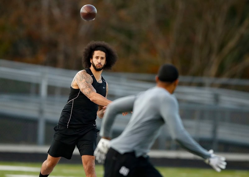 Colin Kaepernick Reaches Out to Jets After Aaron Rodgers Injury