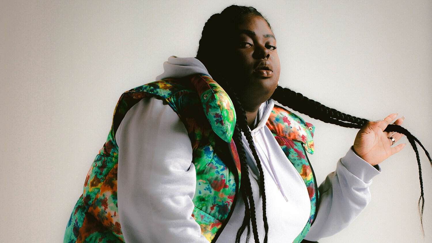 Chika Reveals Photo of Her Skin Condition to ‘Challenge the Norms Of ...