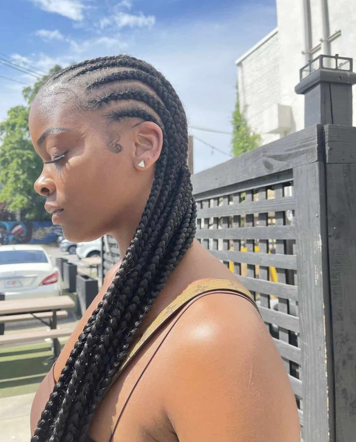 The Source |Ari Lennox Proving You Don't Have To Commit To One ...