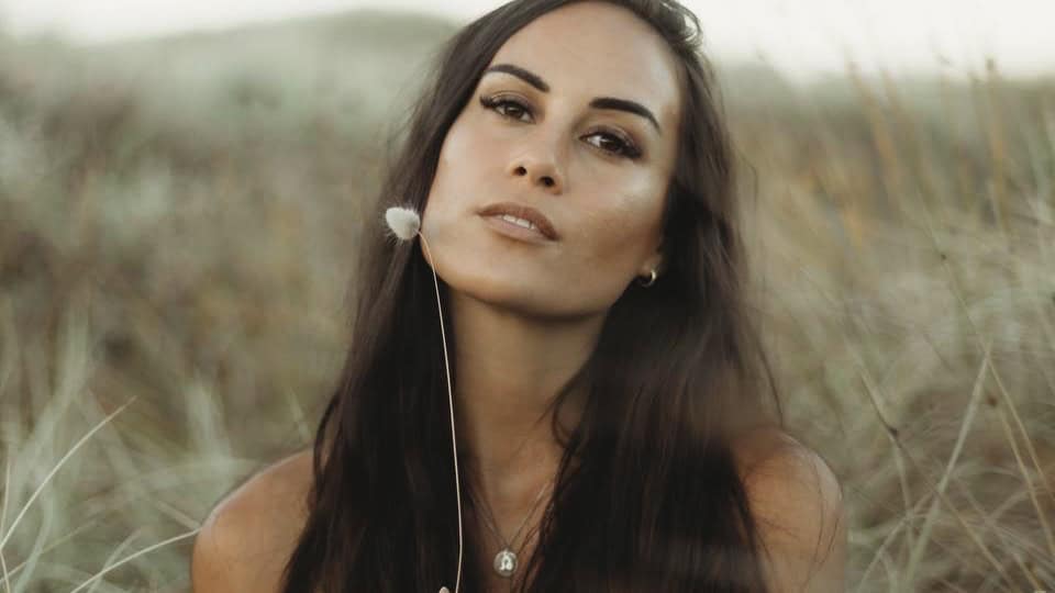 Lourvssa Returns With Deluxe Single Release ‘london nights’ & ‘give it ...