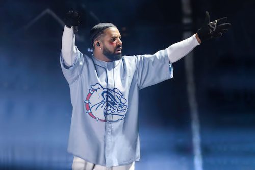 Drake Drops Off New Songs Feat. 21 Savage and Latto on New 100Gigs.org ...