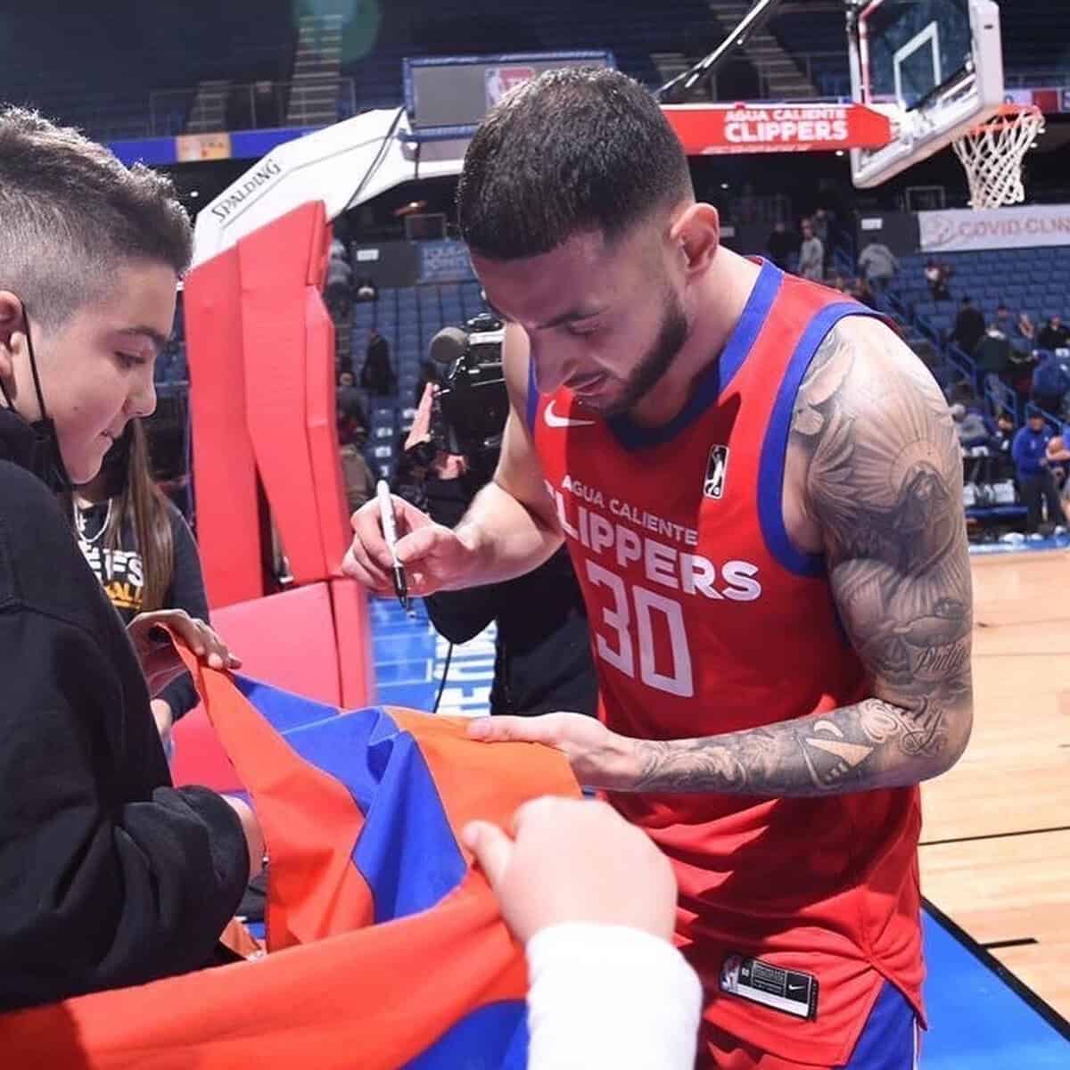 Gary Chivichyan Becomes First Armenian Player in NBA History